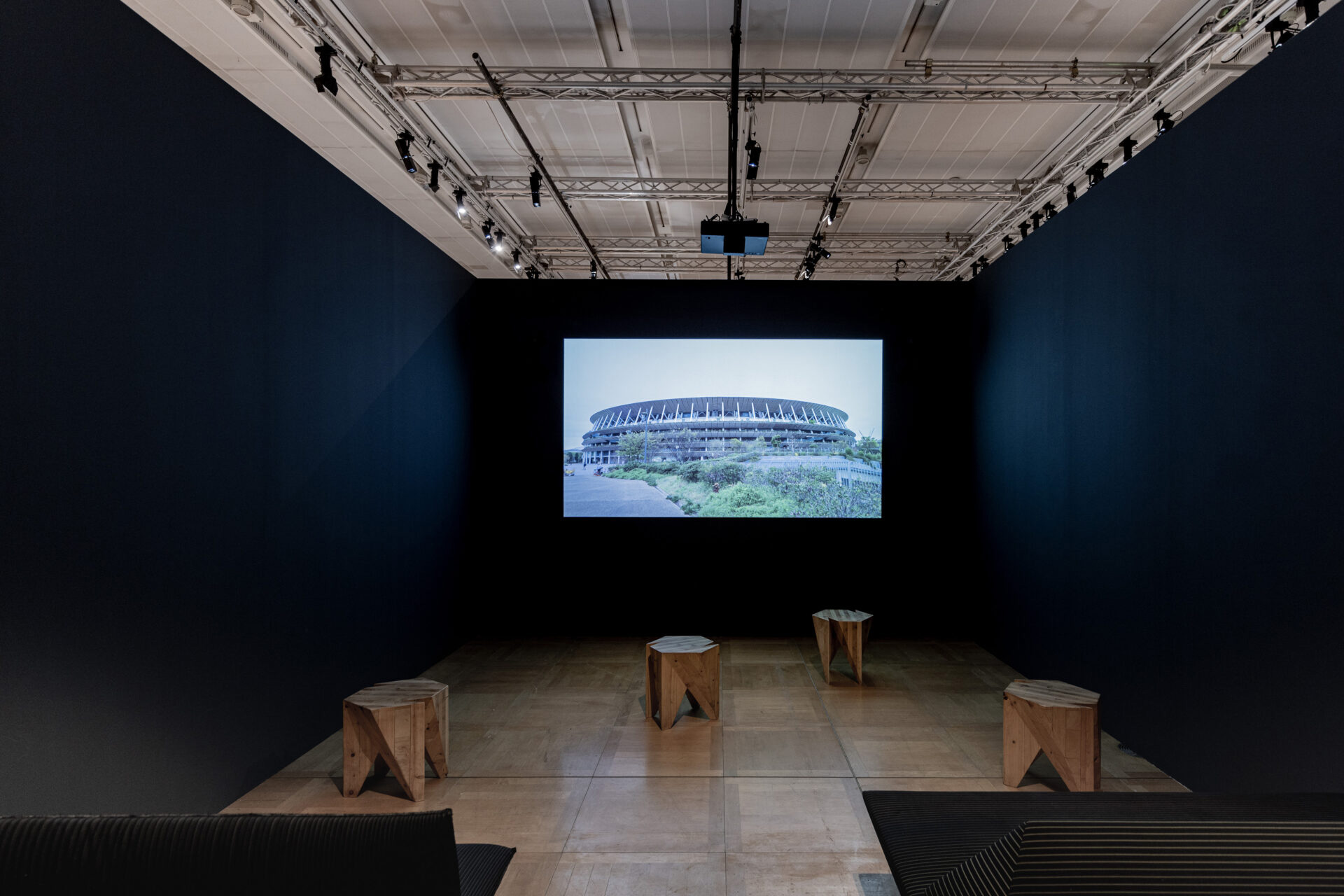 Kenzo Tange & Kengo Kuma: Architects of the Tokyo Games | Side Gallery